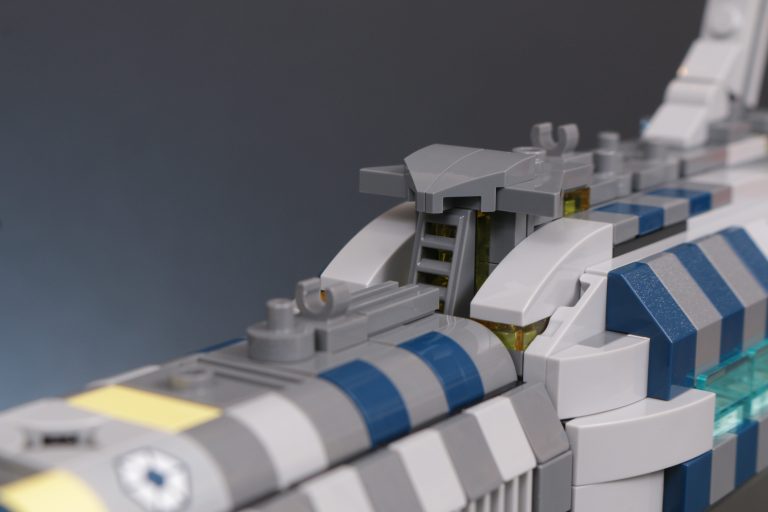 LEGO Star Wars 75377 Invisible Hand review