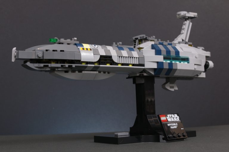 LEGO Star Wars 75377 Invisible Hand review