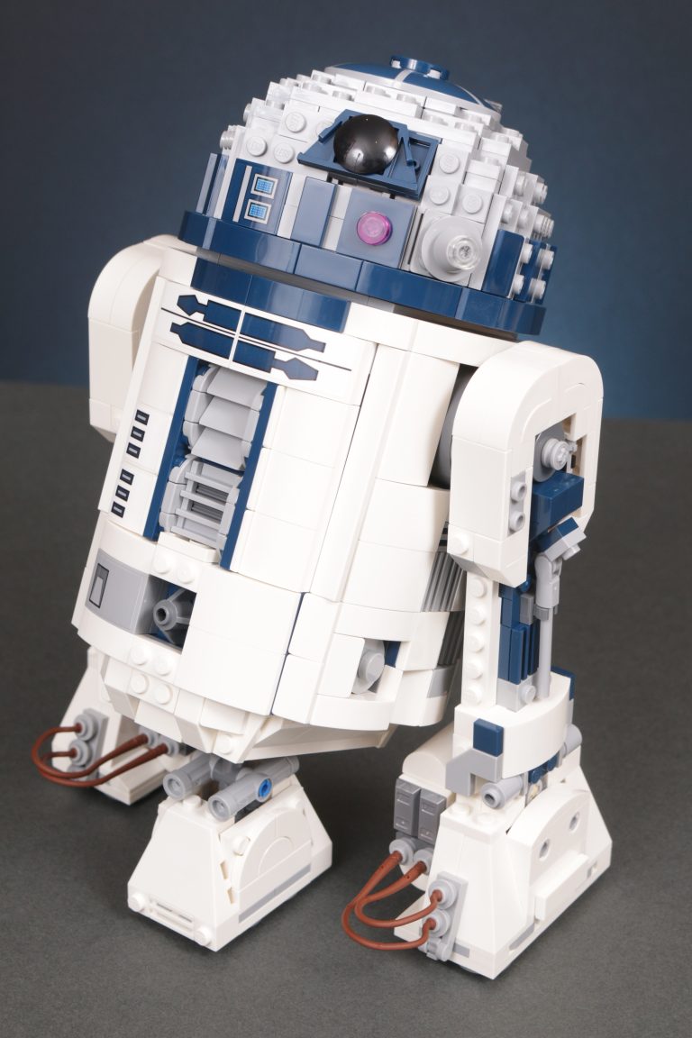 LEGO Star Wars 75379 R2-D2 review