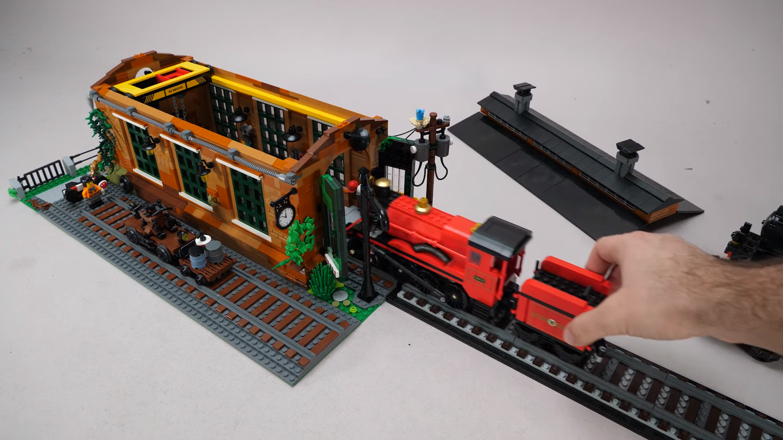 First look at LEGO Bricklink Designer Program Series 1 Old Train Engine ...