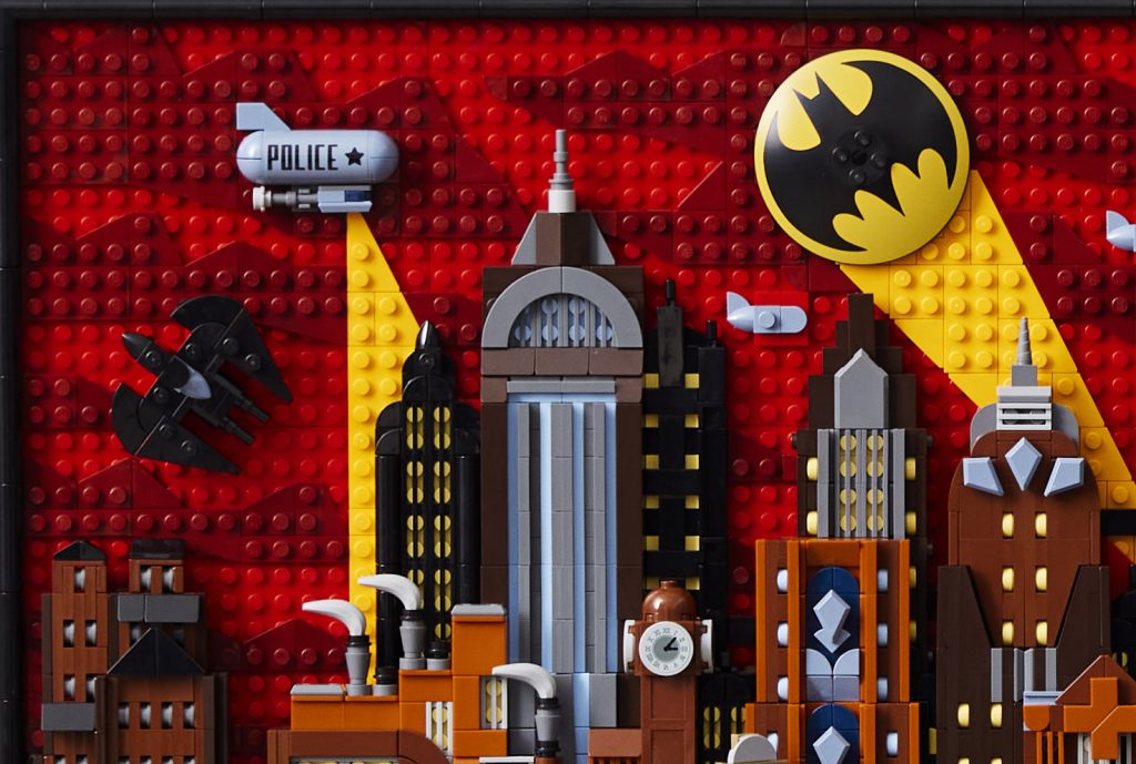 LEGO 76271 Batman: The Animated Series Gotham City visual tour and gallery