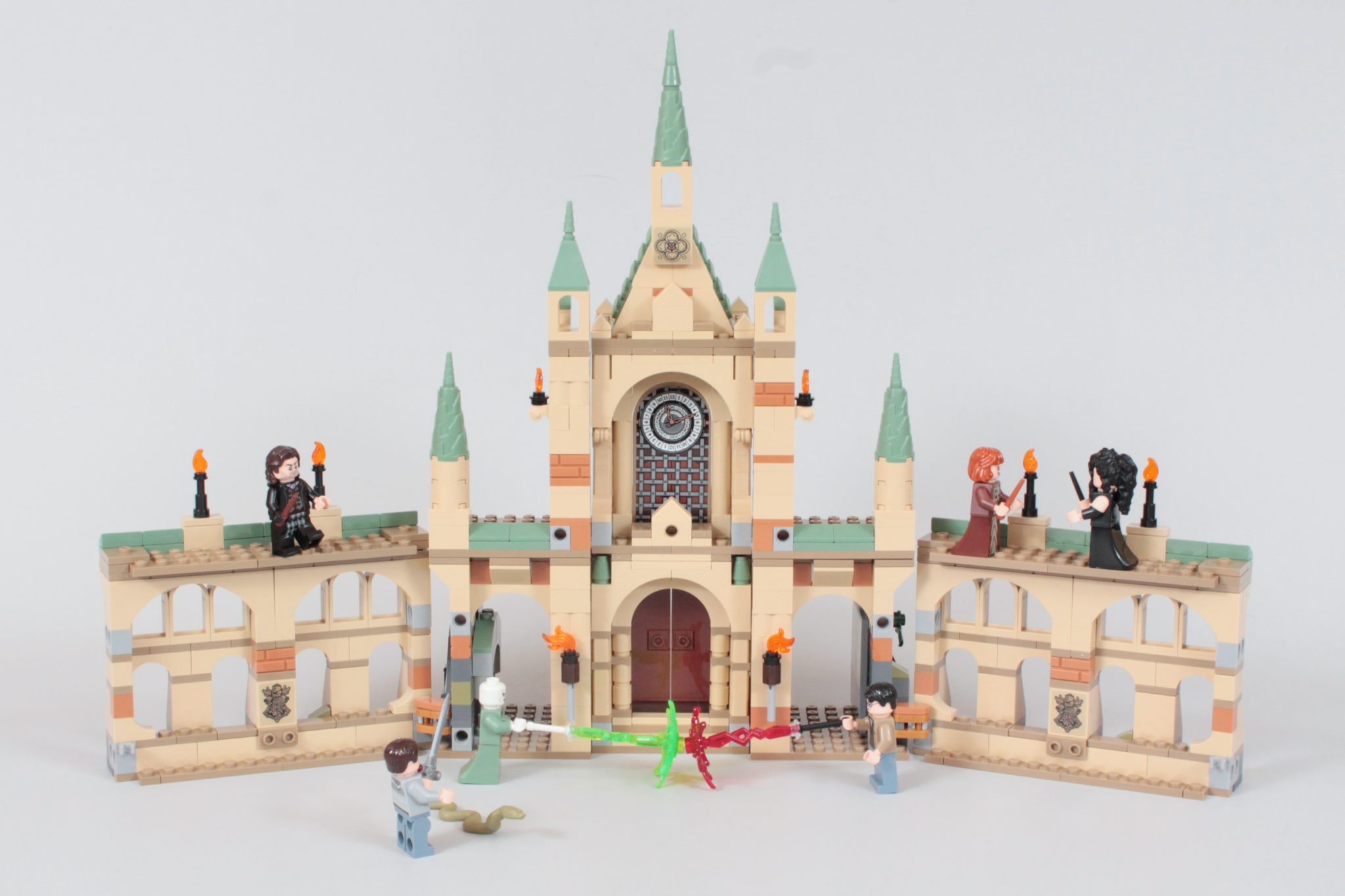 LEGO’s Battle of Hogwarts is a clever approach to what could have been ...