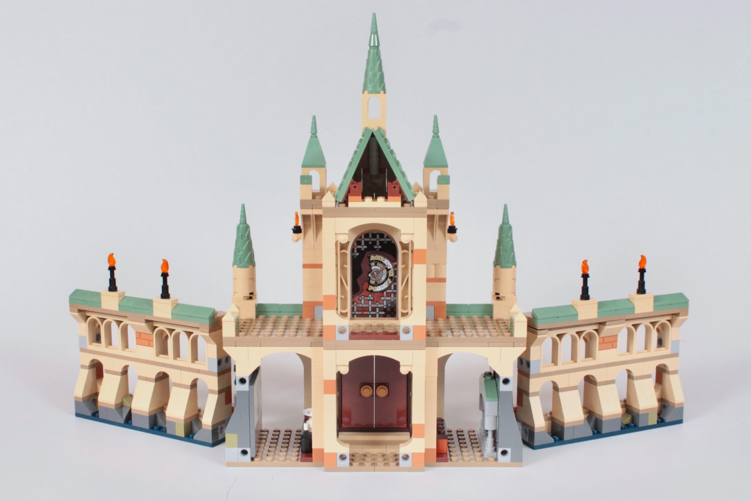 LEGO’s Battle of Hogwarts is a clever approach to what could have been ...