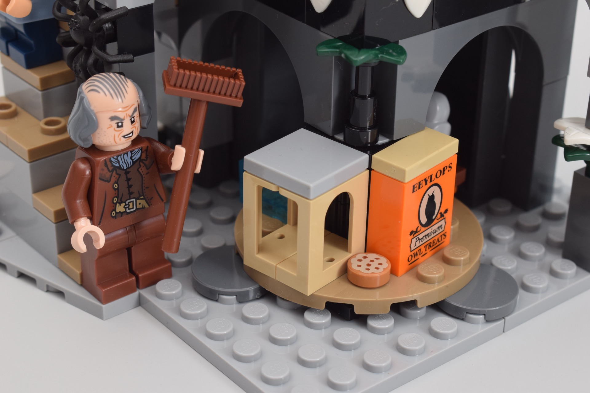 LEGO Harry Potter 76430 Hogwarts Castle Owlery review