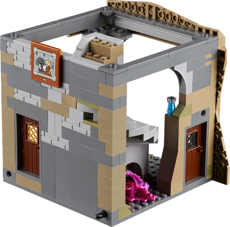 LEGO Ideas 21348 Dungeons & Dragons: Red Dragon’s Tale officially revealed