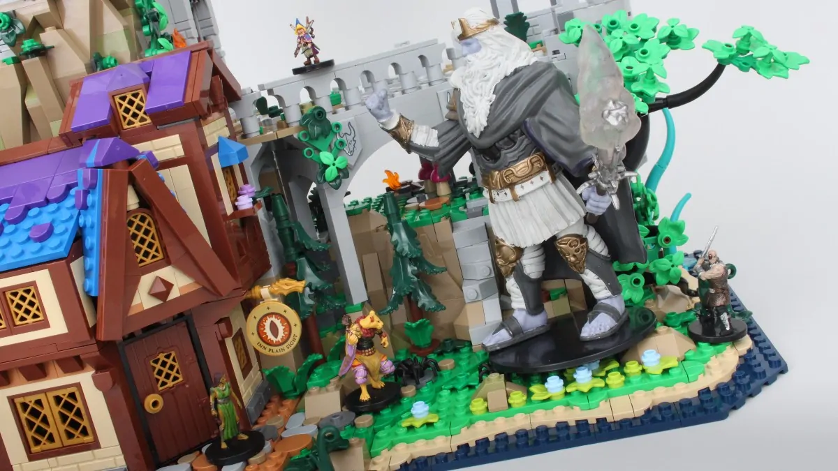 How useful is LEGO Ideas 21348 Dungeons & Dragons for D&D?