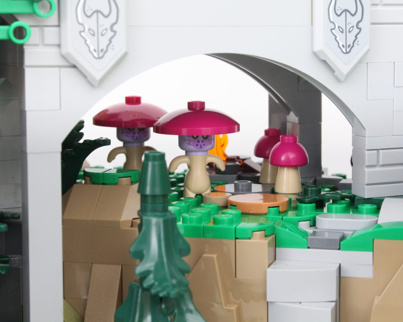 LEGO 21348 Dungeons & Dragons: Red Dragon's Tale review