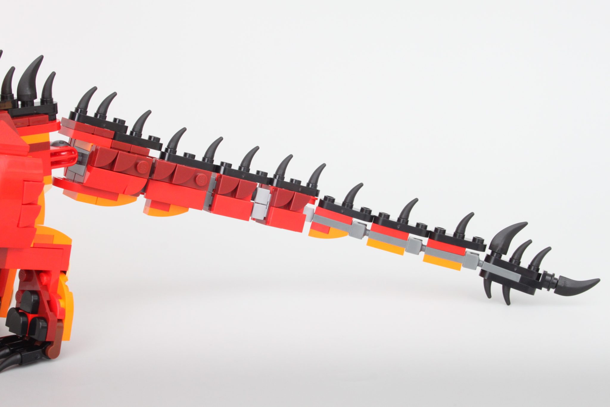 LEGO 21348 Dungeons & Dragons: Red Dragon's Tale review