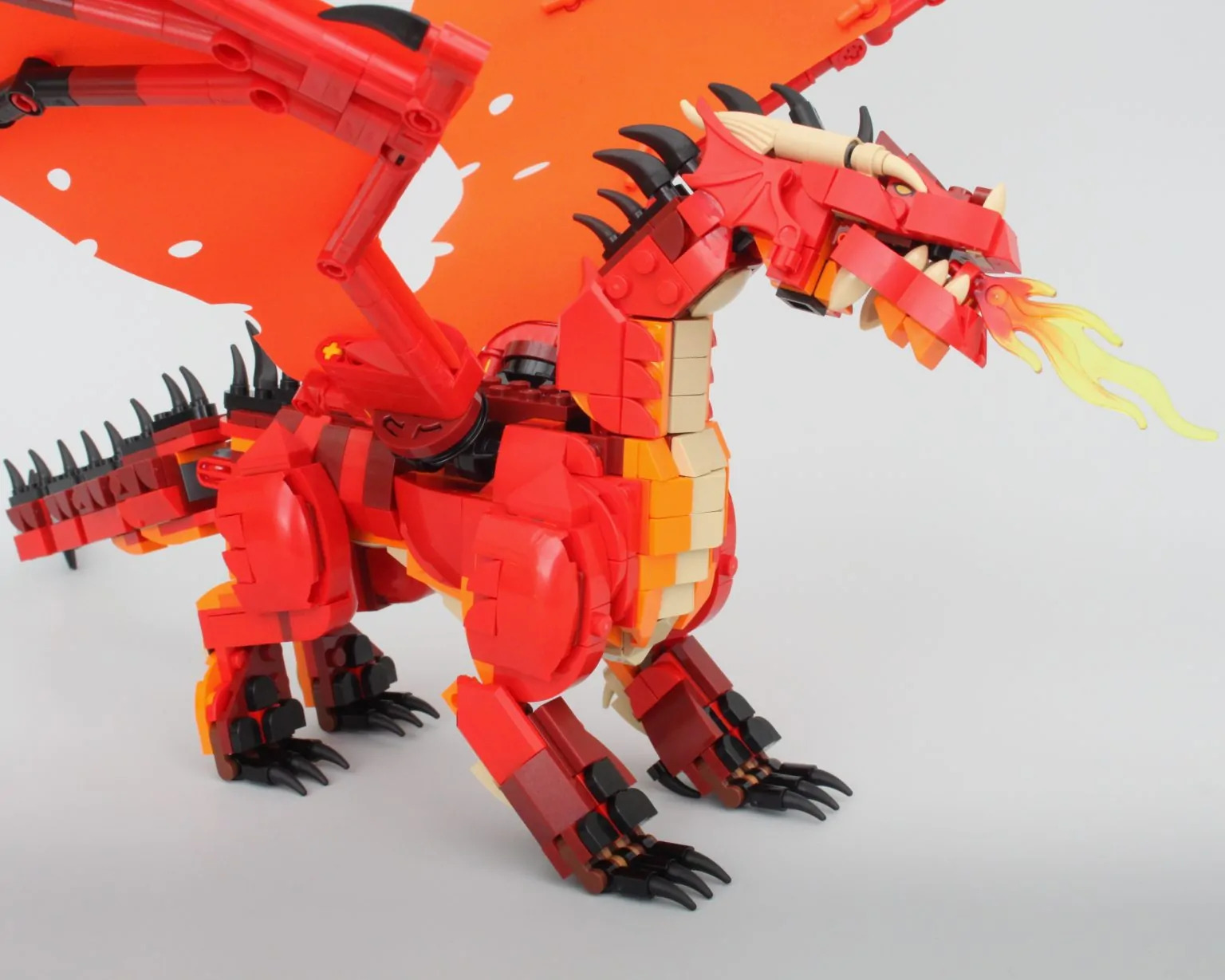 LEGO 21348 Dungeons & Dragons: Red Dragon's Tale review