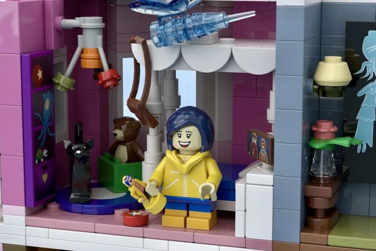 Yet another Coraline-inspired set makes it past 10k on LEGO Ideas