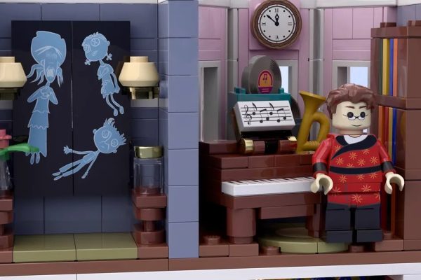 Yet another Coraline-inspired set makes it past 10k on LEGO Ideas