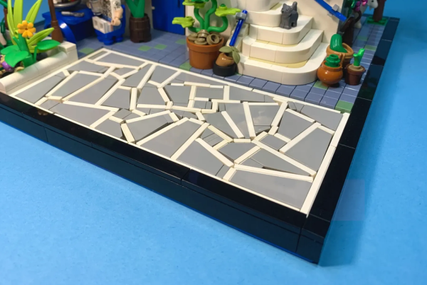 LEGO Ideas Greek Holiday basks in the glow of 10K supporters