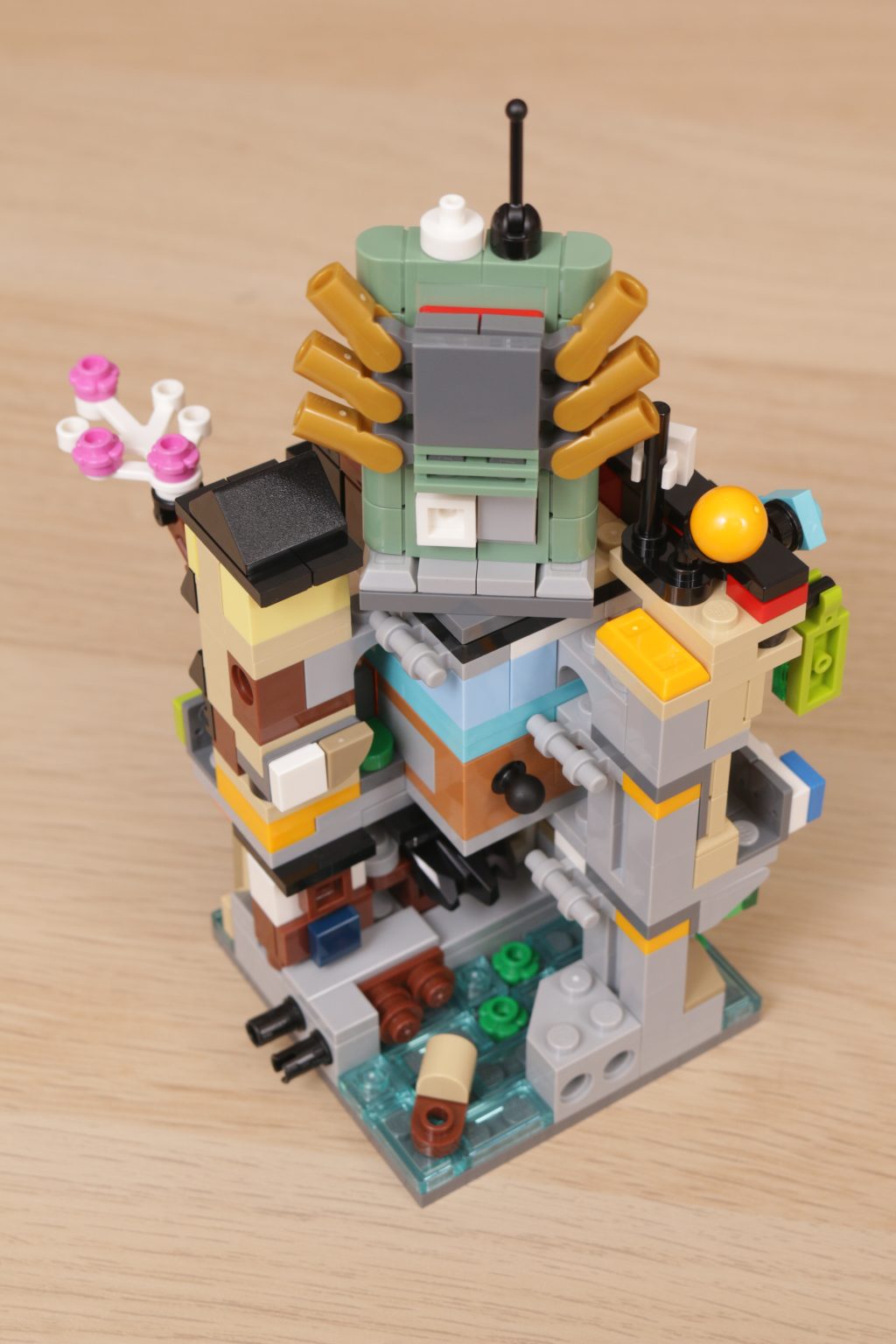 LEGO Insiders 40703 Micro NINJAGO City review