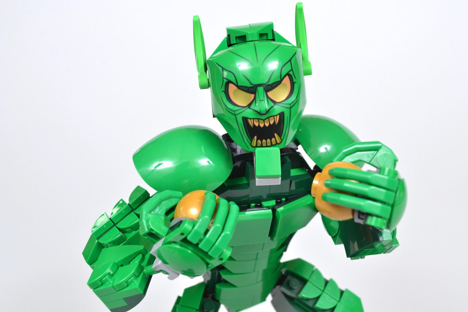 LEGO Marvel 76284 Green Goblin Construction Figure review