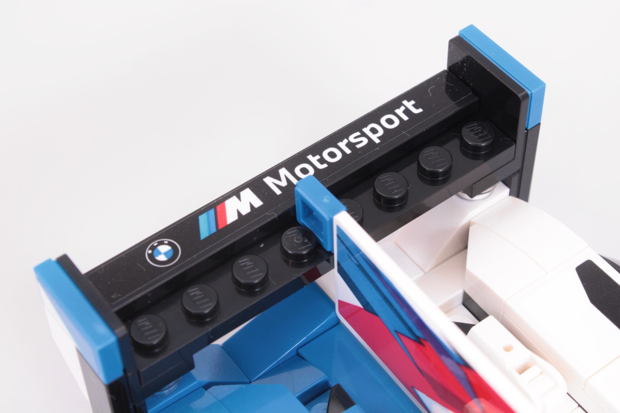 LEGO Speed Champions 76922 BMW M4 GT3 & BMW M Hybrid V8 review