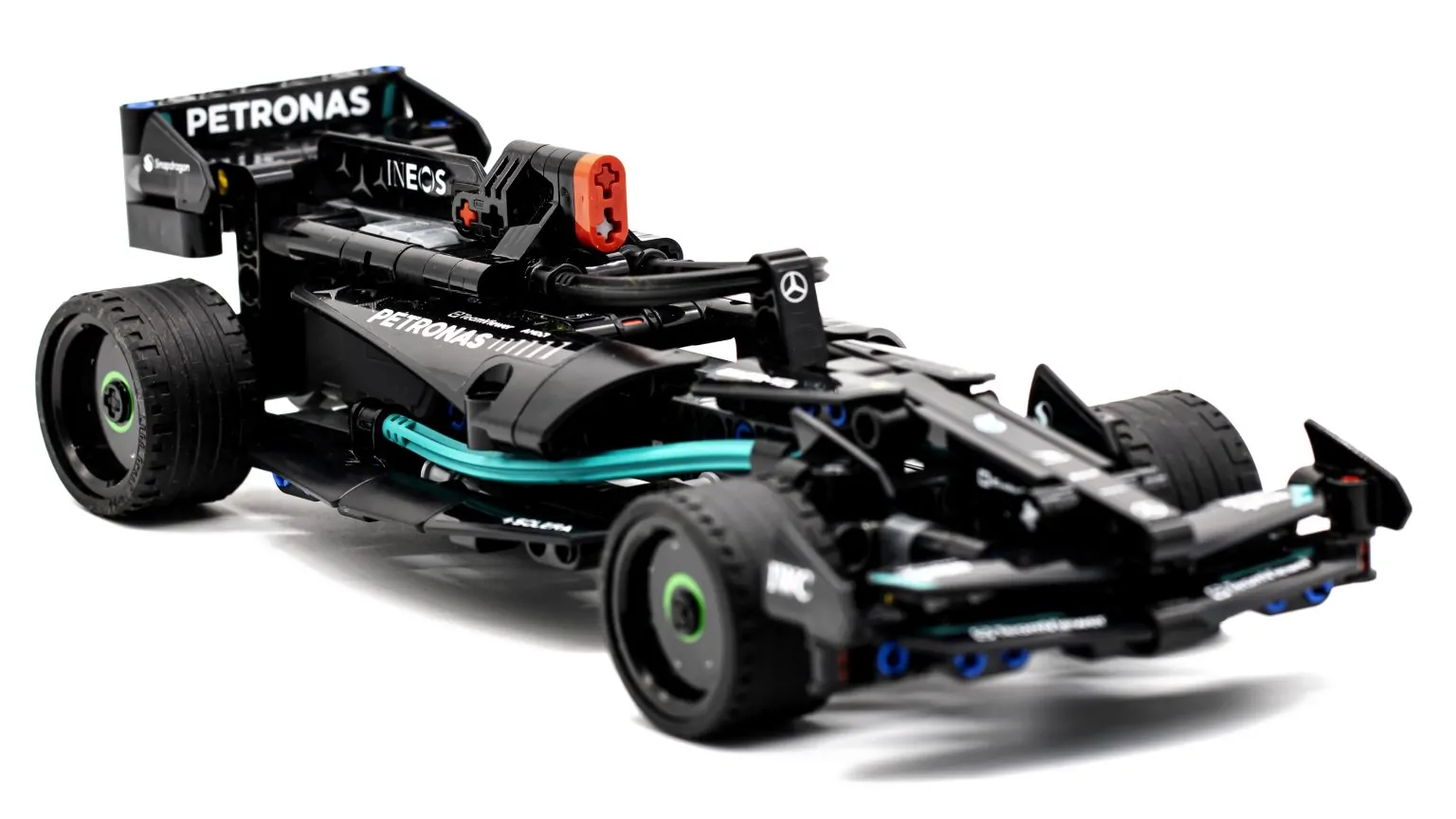 LEGO Technic 42165 Mercedes-AMG F1 W14 E Performance Pull-Back review