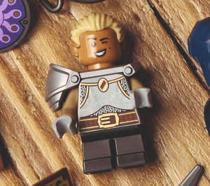 LEGO Ideas 21348 Dungeons & Dragons: Red Dragon’s Tale minifigure spotlight