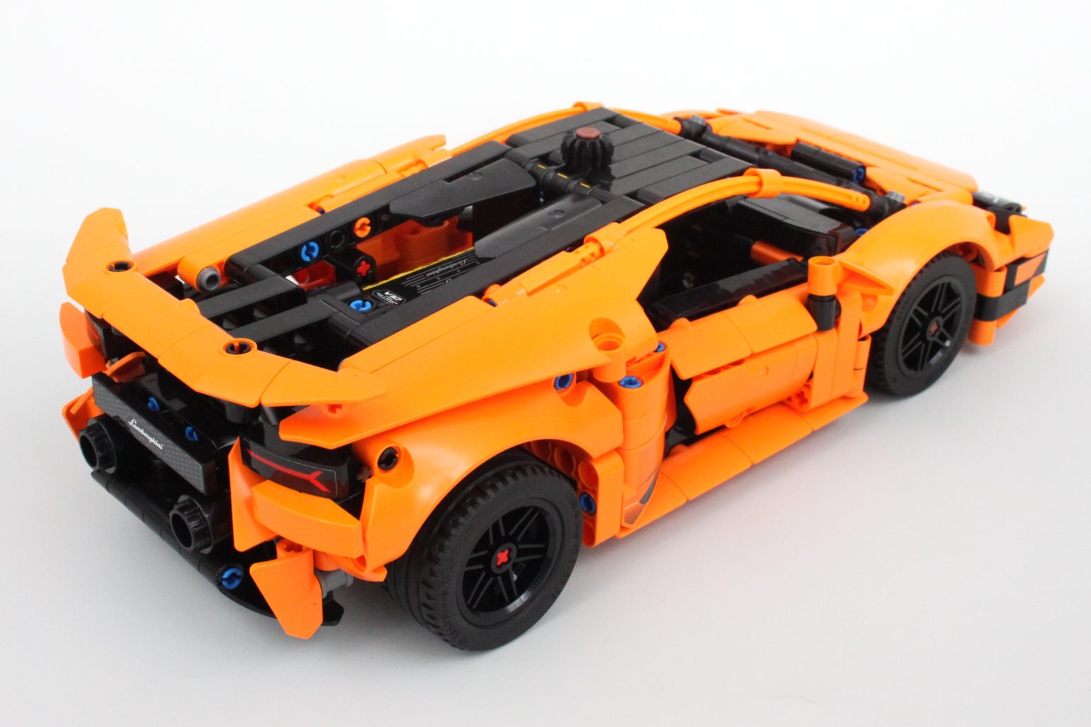 LEGO 42196 Lamborghini Huracán Tecnica Orange review