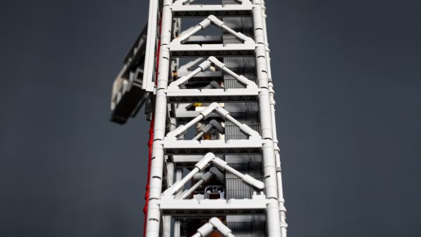 LEGO Icons 10341 NASA Artemis Space Launch System review