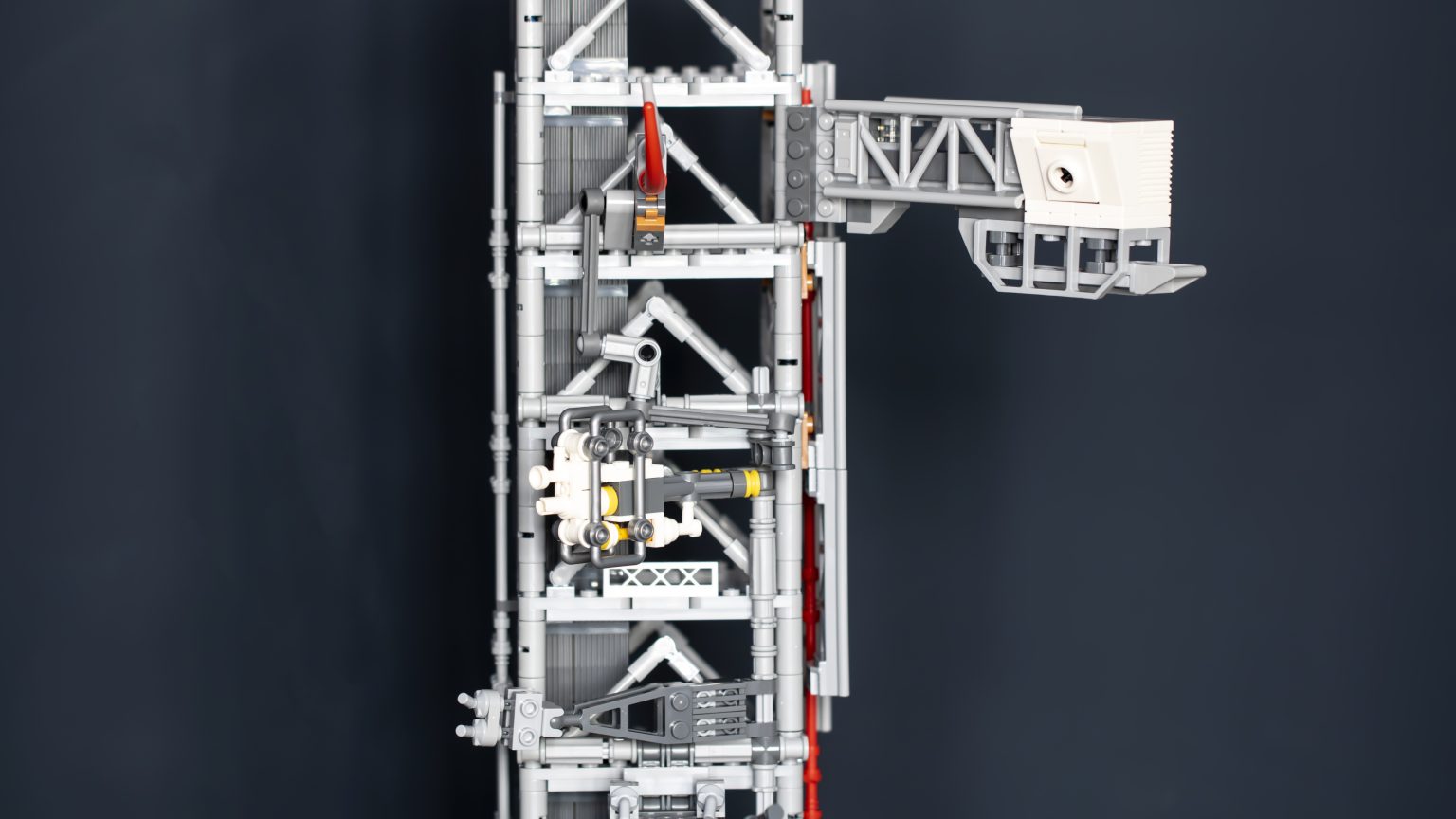 LEGO Icons 10341 NASA Artemis Space Launch System review