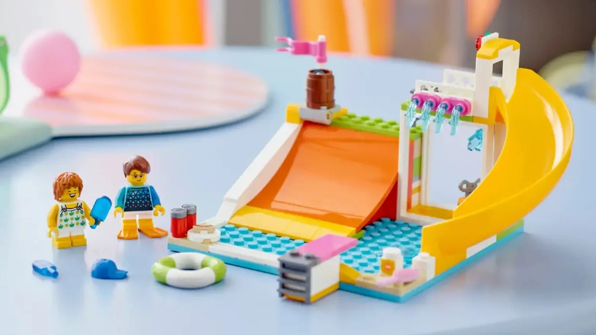 One new and one returning LEGO June 2024 GWPs rumoured