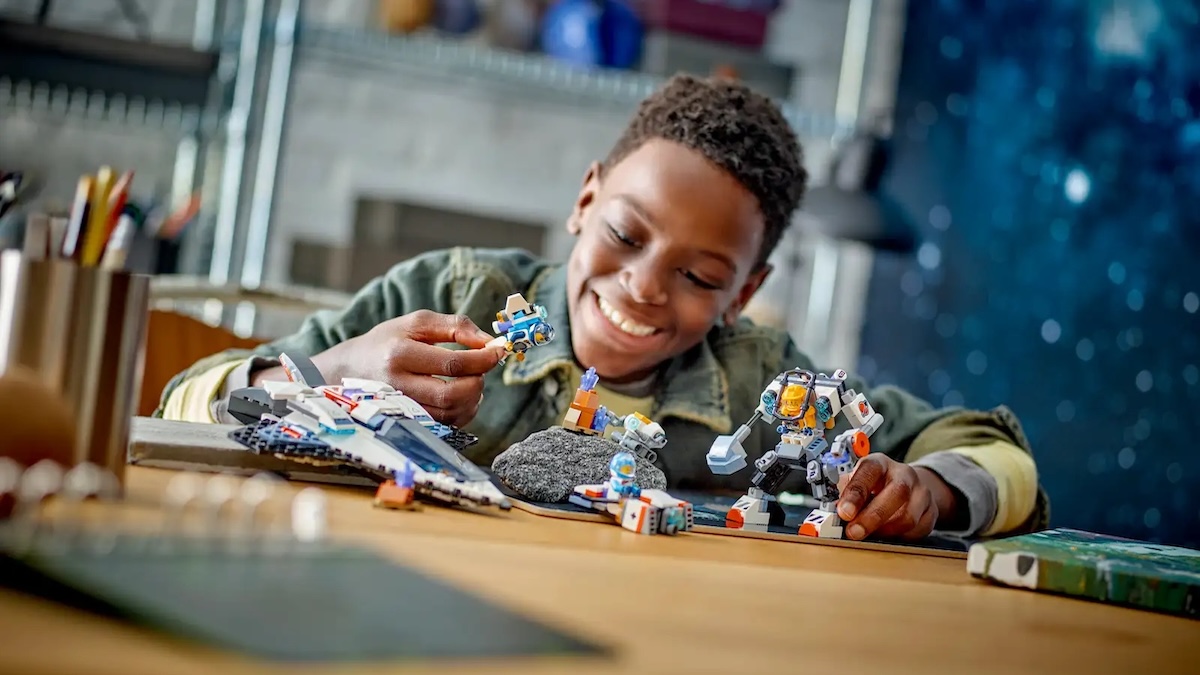 Official LEGO City space 3-in-1 listing confirms release date and ...