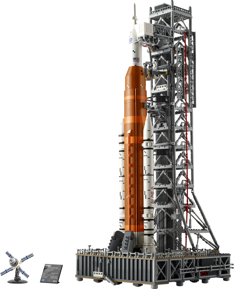 LEGO 10341 NASA Artemis Space Launch System revealed