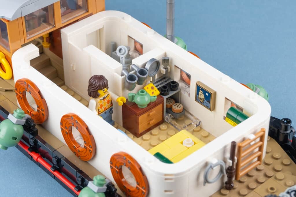 LEGO Ideas Canal Houseboat sets a course for success