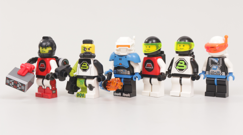 LEGO Minifigures Series 26 Space: M-Tron, Blacktron and Ice Planet ...