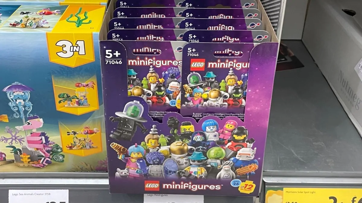 LEGO Minifigures 71046 Series 26 Space spotted in the UK