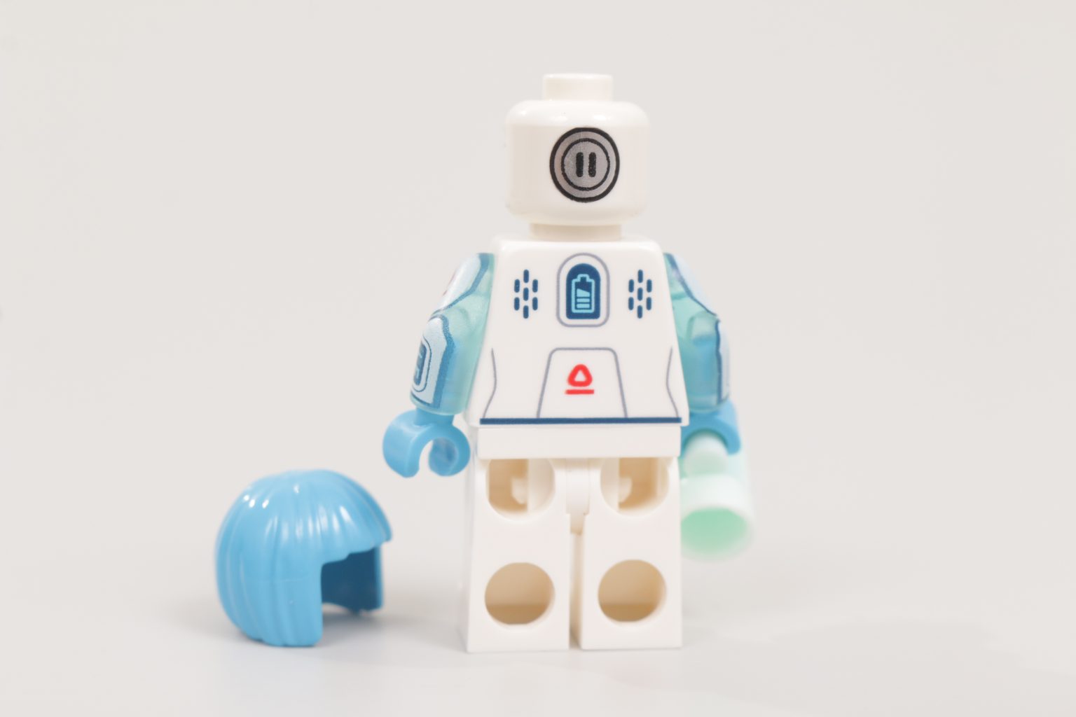 LEGO Nurse Android and Retro Space Heroine walkthrough