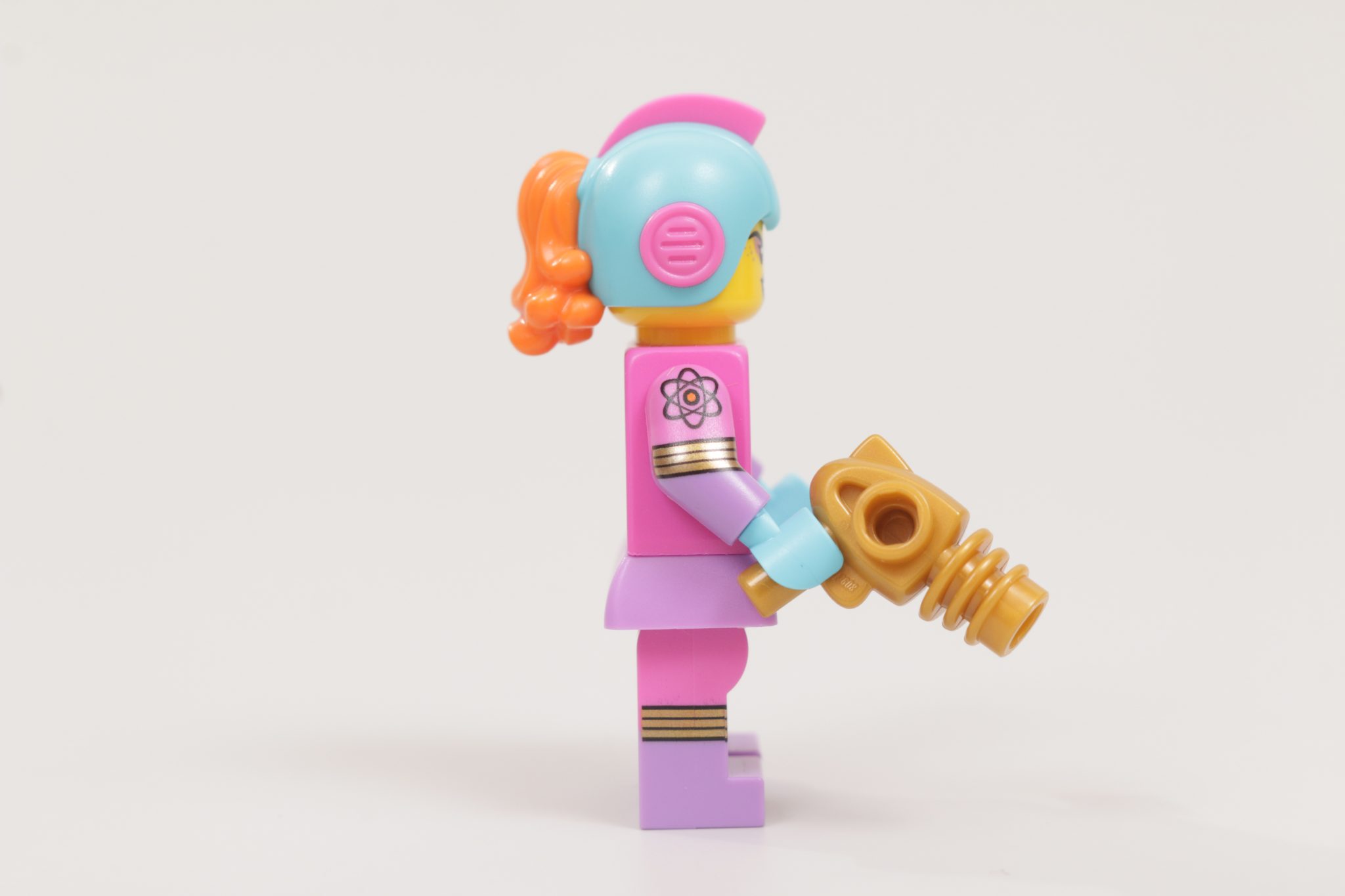 LEGO Nurse Android and Retro Space Heroine walkthrough