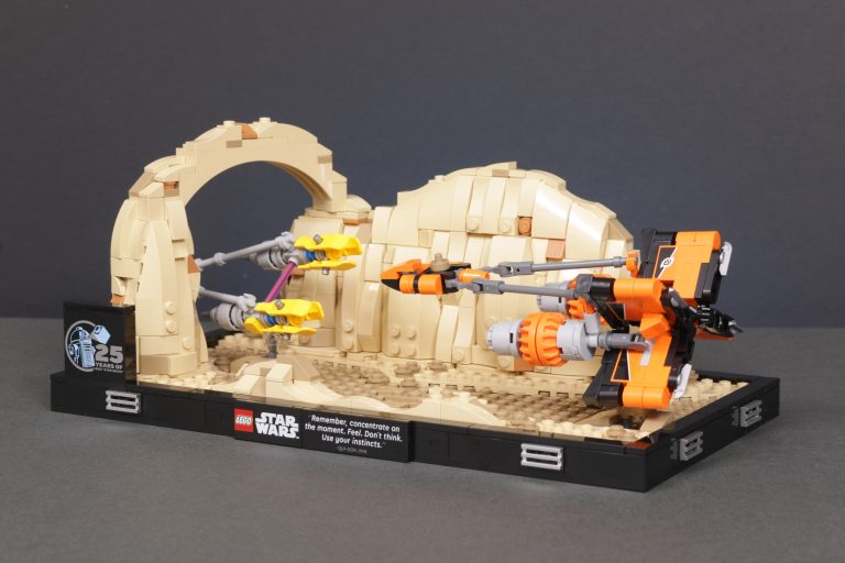 LEGO Star Wars 75380 Mos Espa Podrace Diorama review