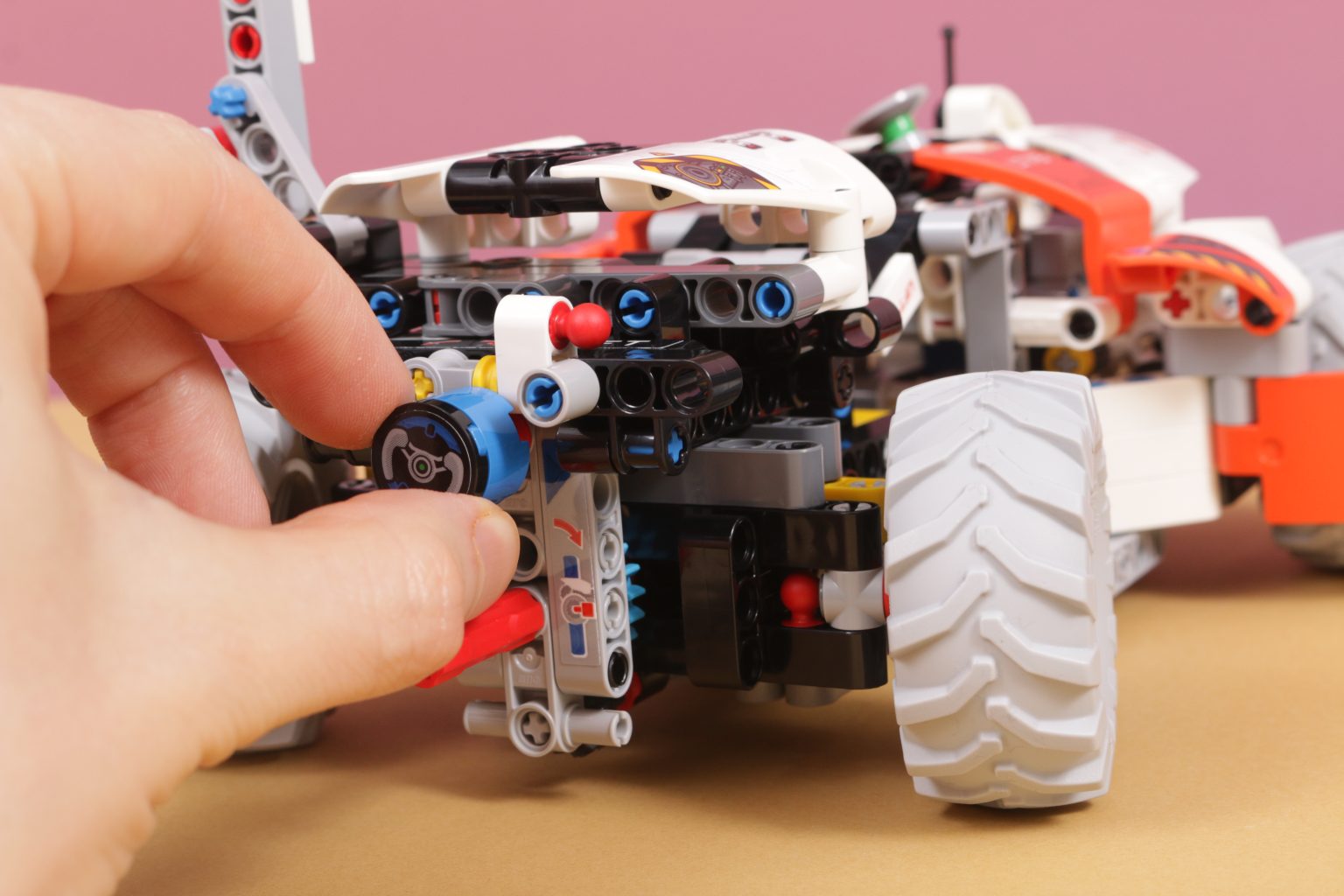 LEGO Technic 42178 Surface Space Loader review