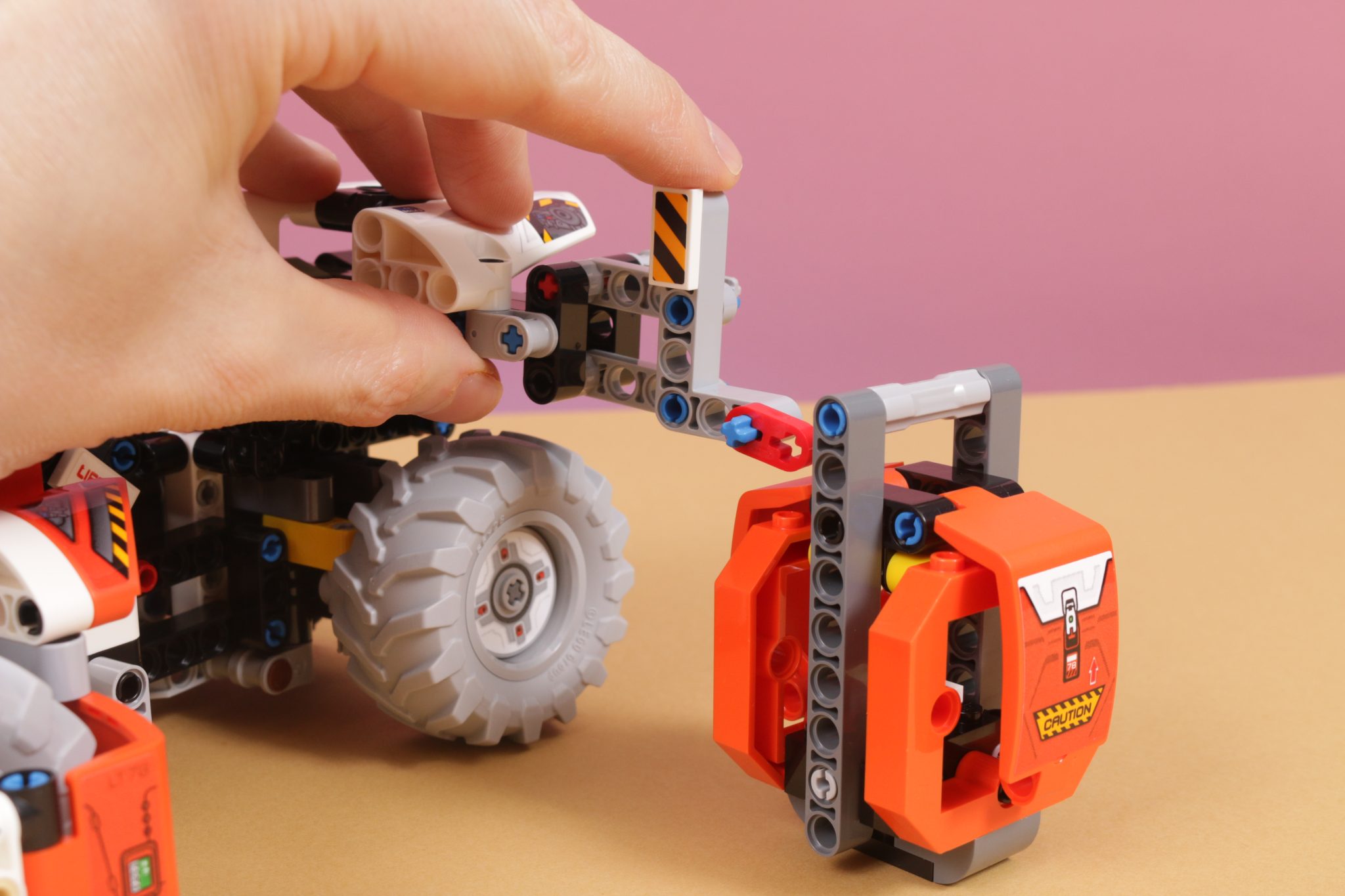 LEGO Technic 42178 Surface Space Loader review