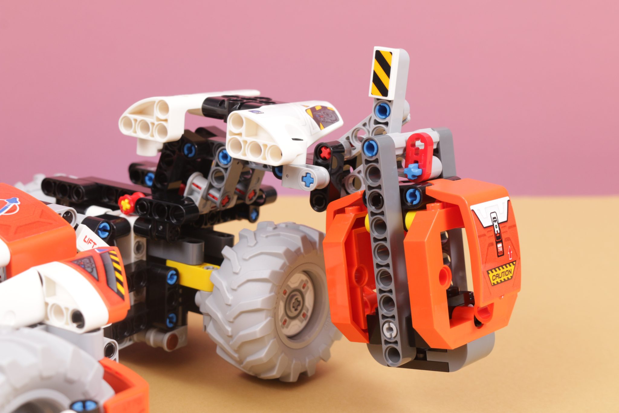 LEGO Technic 42178 Surface Space Loader review