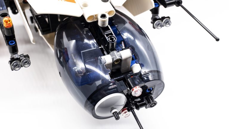 LEGO 42181 VTOL Heavy Cargo Spaceship LT81 review