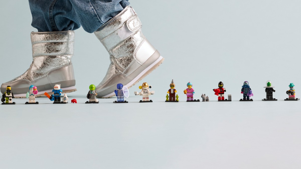 LEGO Collectible Minifigures 71046 Series 26 Space revealed