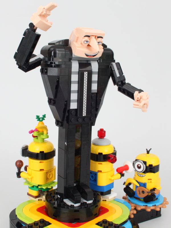 LEGO Despicable Me 75582 Brick-Built Gru and Minions review