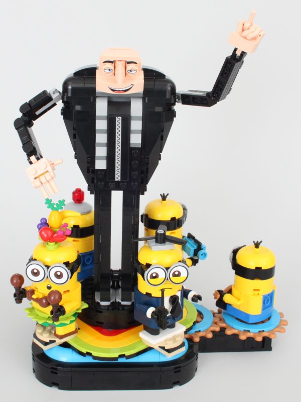 LEGO Despicable Me 75582 Brick-Built Gru and Minions review