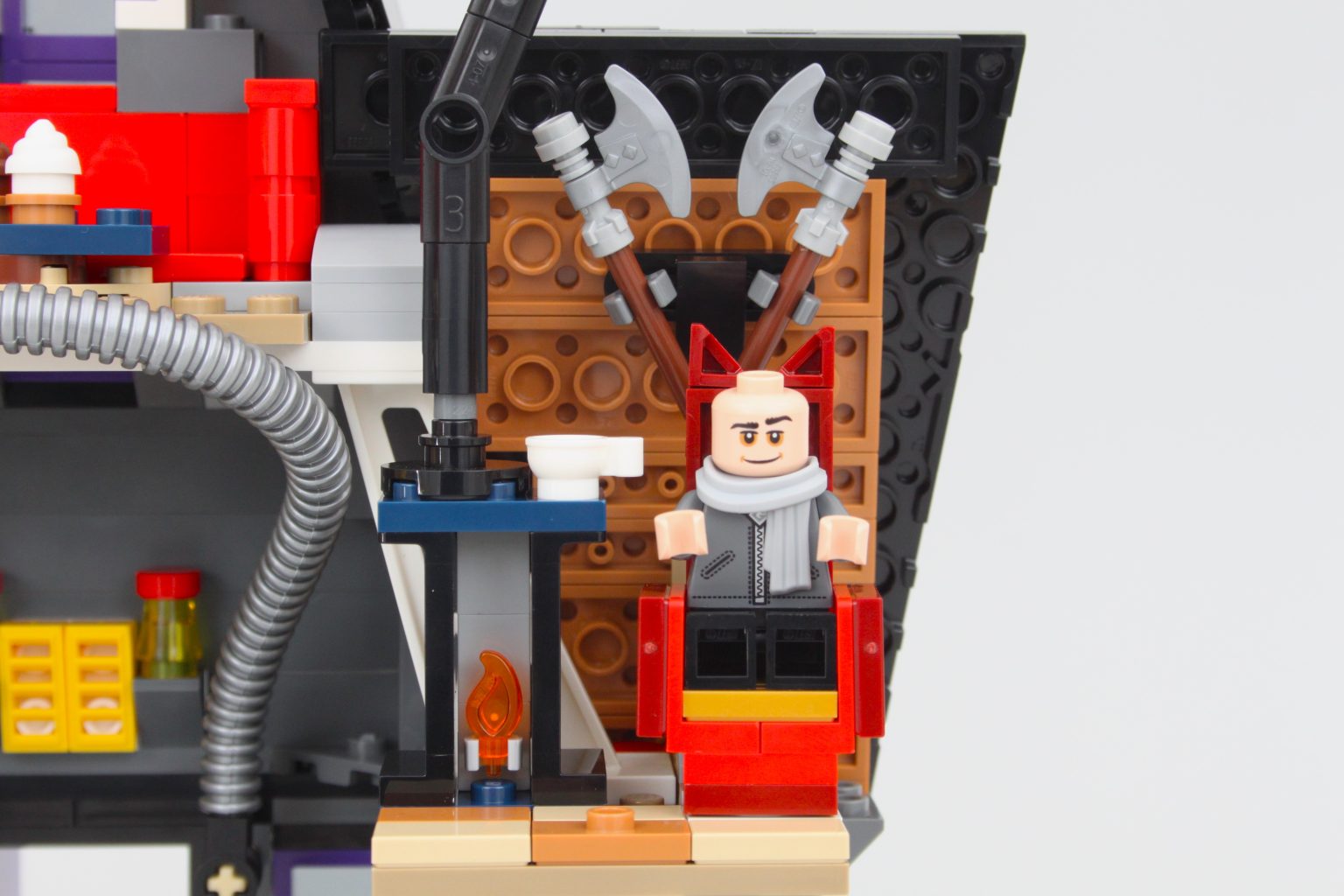 LEGO 75583 Minions and Gru's Family Mansion review