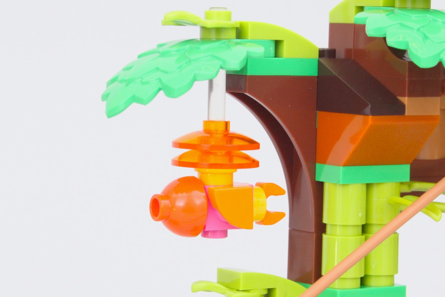 LEGO 75583 Minions and Gru's Family Mansion review