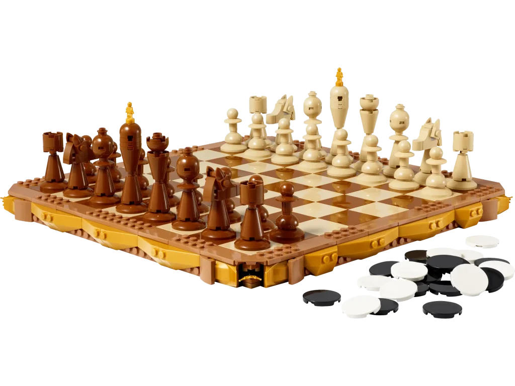 LEGO 40719 Traditional Chess Set officially revealed