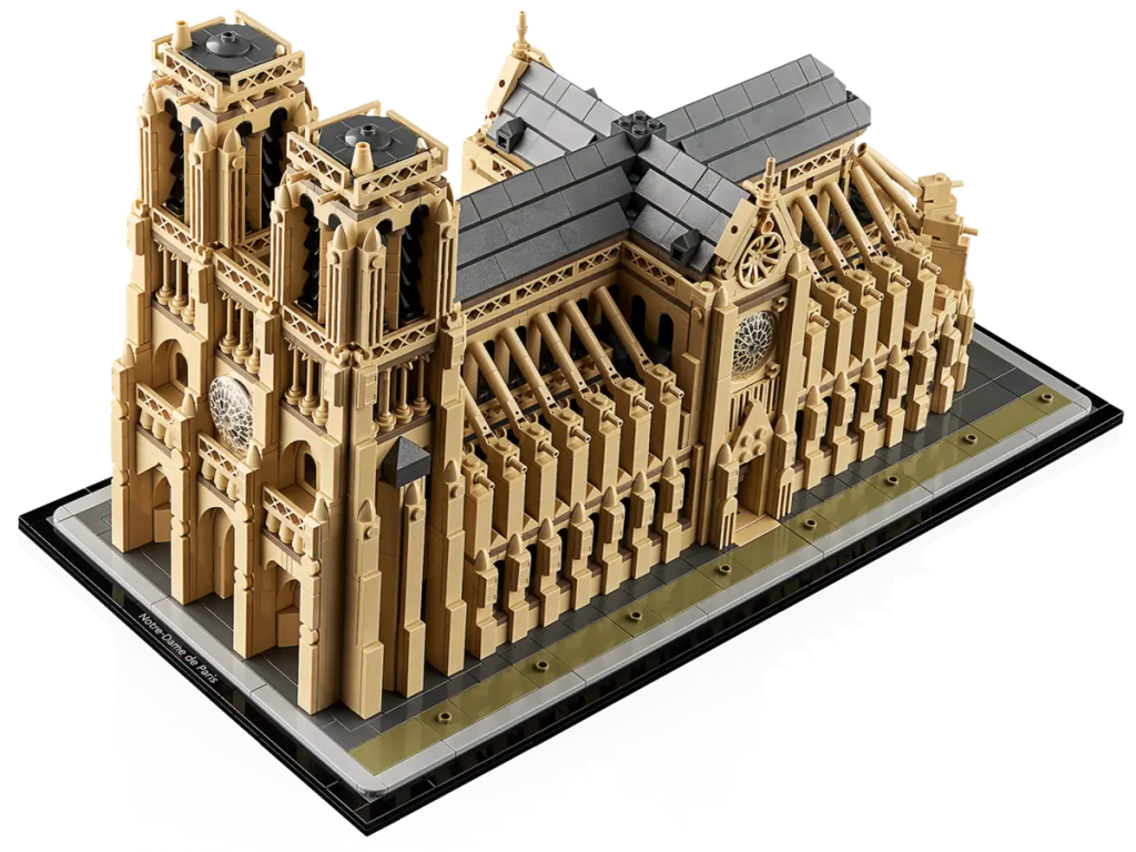 LEGO Architecture 20161 Notre-Dame de Paris revealed