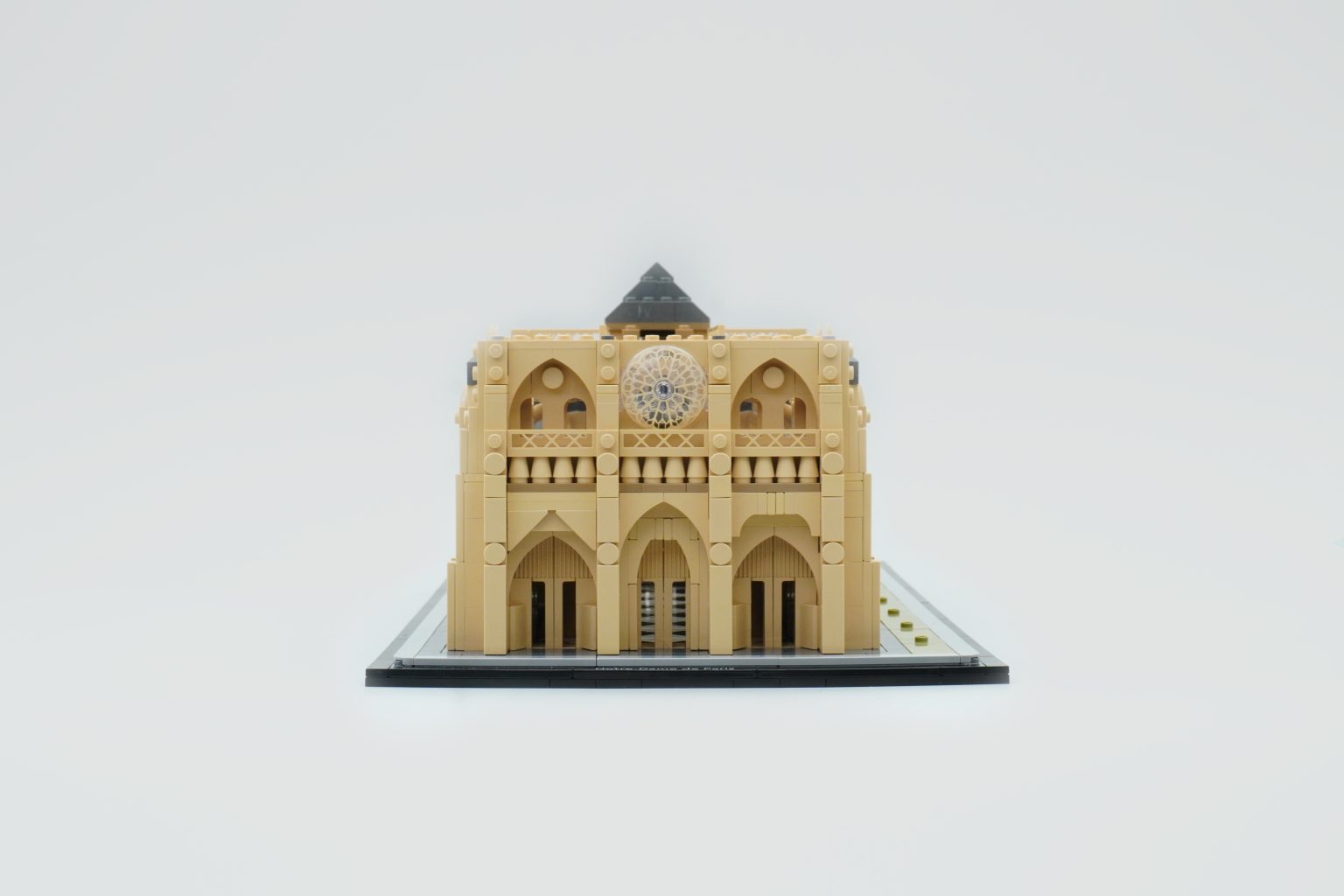 LEGO Architecture 21061 Notre-Dame de Paris review