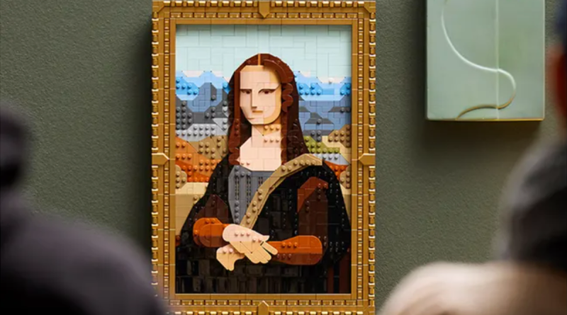 LEGO Art 31213 Mona Lisa offers two creative options