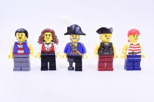 LEGO BrickLink Designer Program 910038 Ominous Isle review