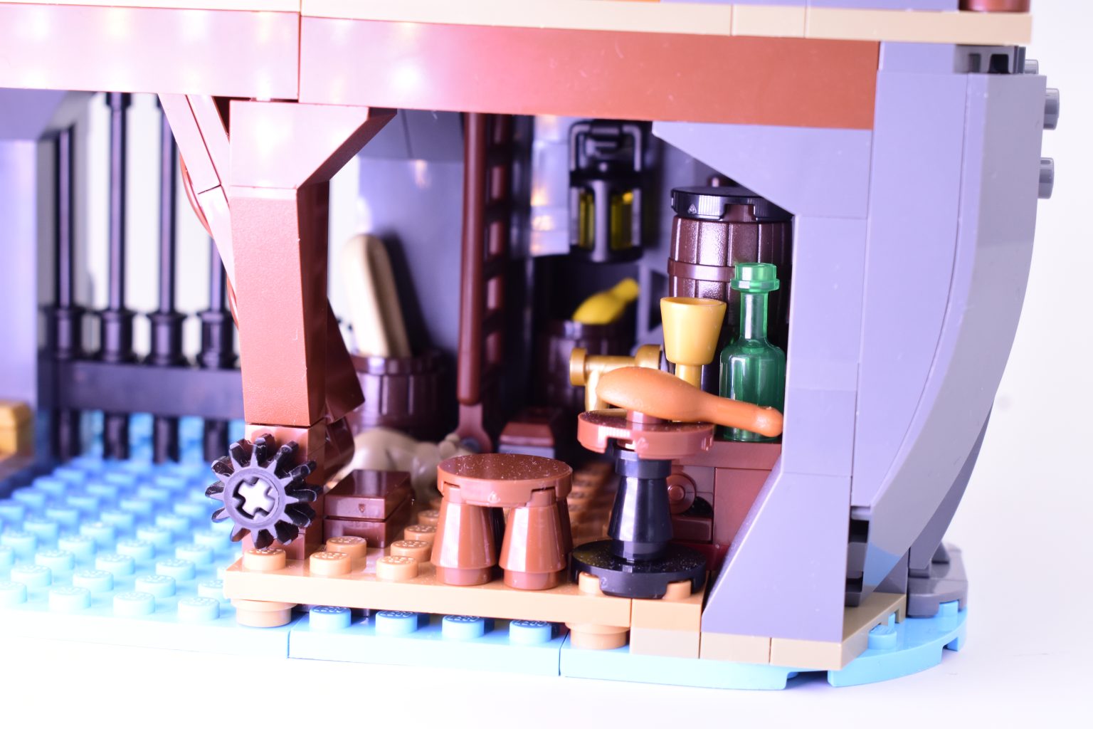 LEGO BrickLink Designer Program 910038 Ominous Isle review