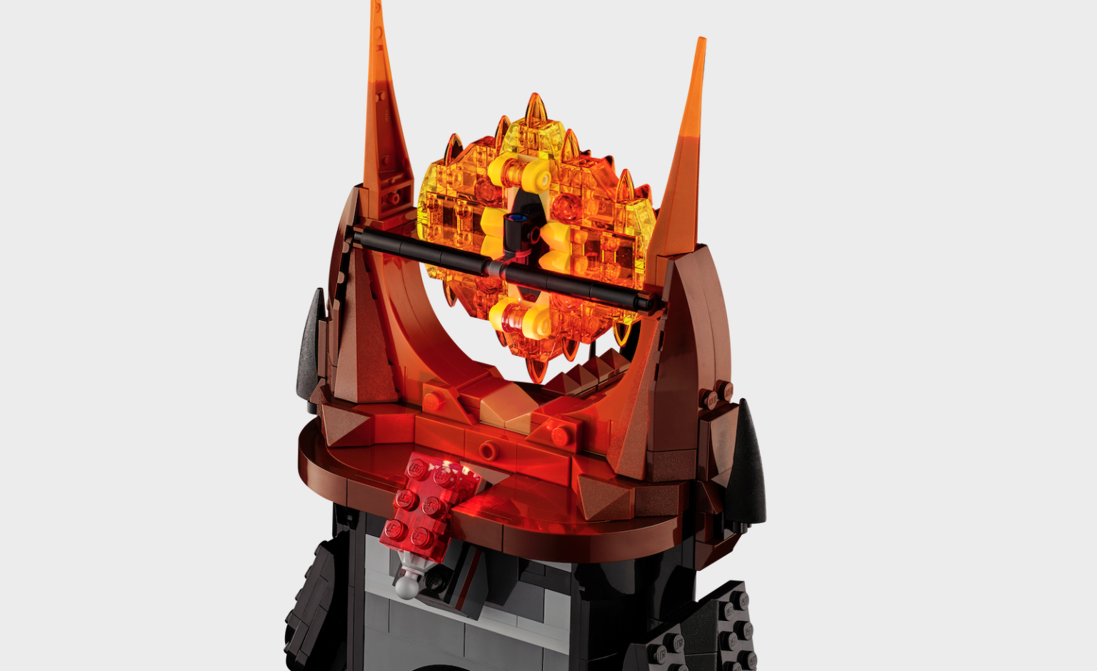 LEGO Icons 10333 Barad-dûr light brick an essential element