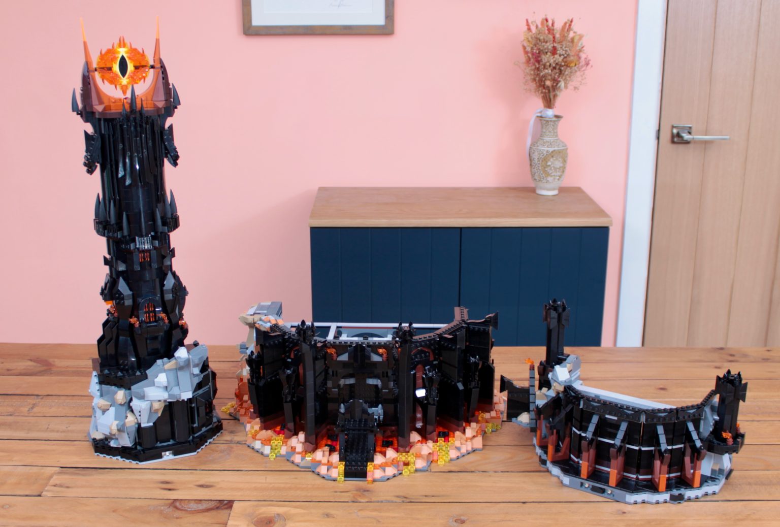 Behind the scenes with LEGO Icons 10333 Barad-dûr designer